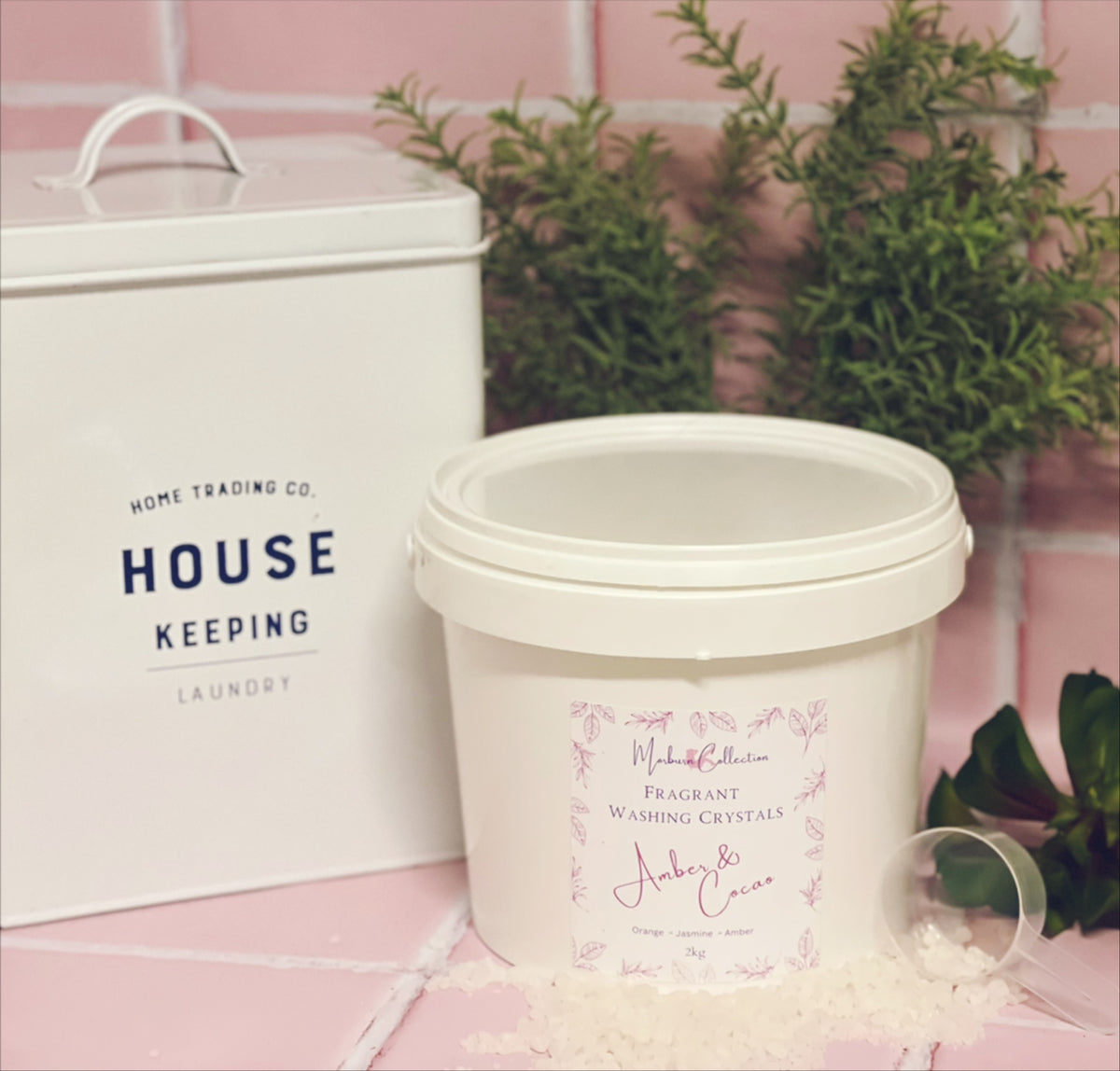 2kg Bucket Amber & Cocao Washing Crystals – Morburn Collection